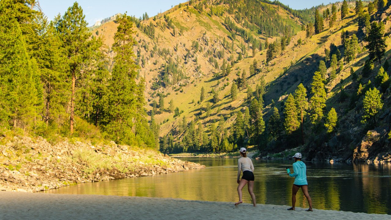 Main Salmon River Rafting | ROW Adventures